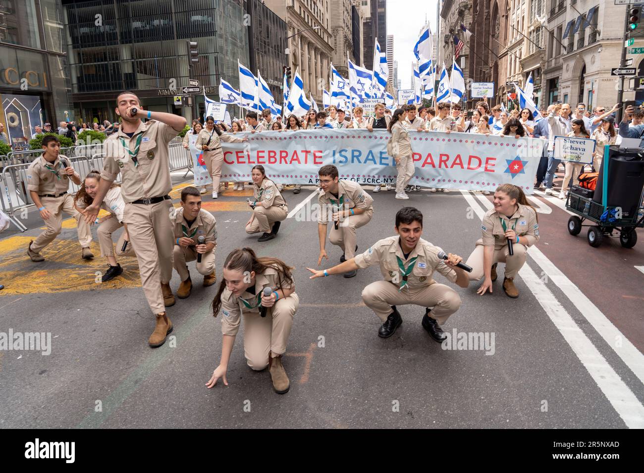 NEW YORK, NEW YORK - JUNE 04: Members of the Israeli Scouts (Tzofim ...