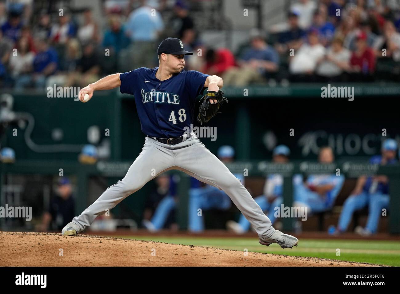 Seattle Mariners relief pitcher Justin Topa throws to the Texas Rangers ...