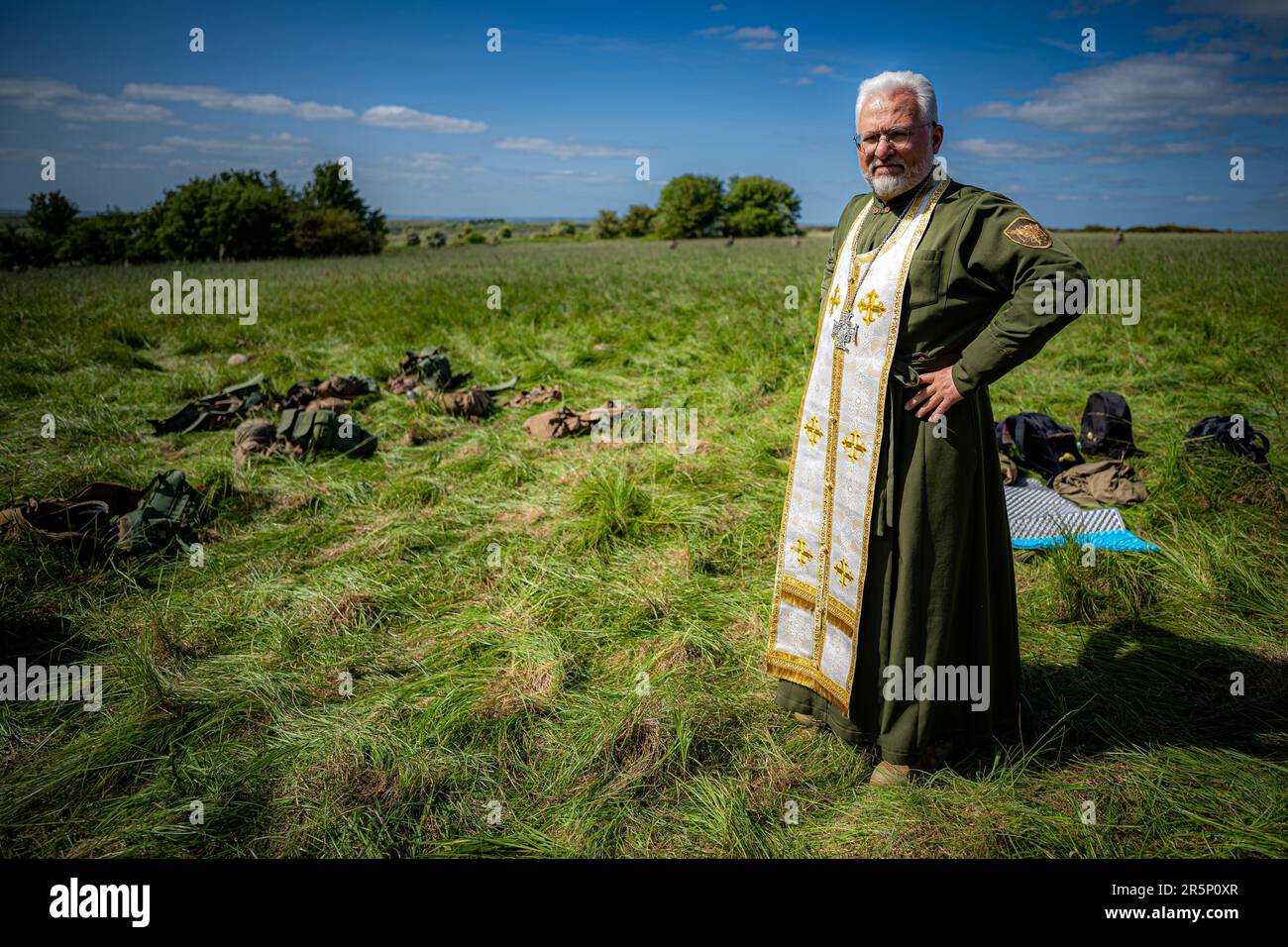 Military chaplain british hi-res stock photography and images - Alamy