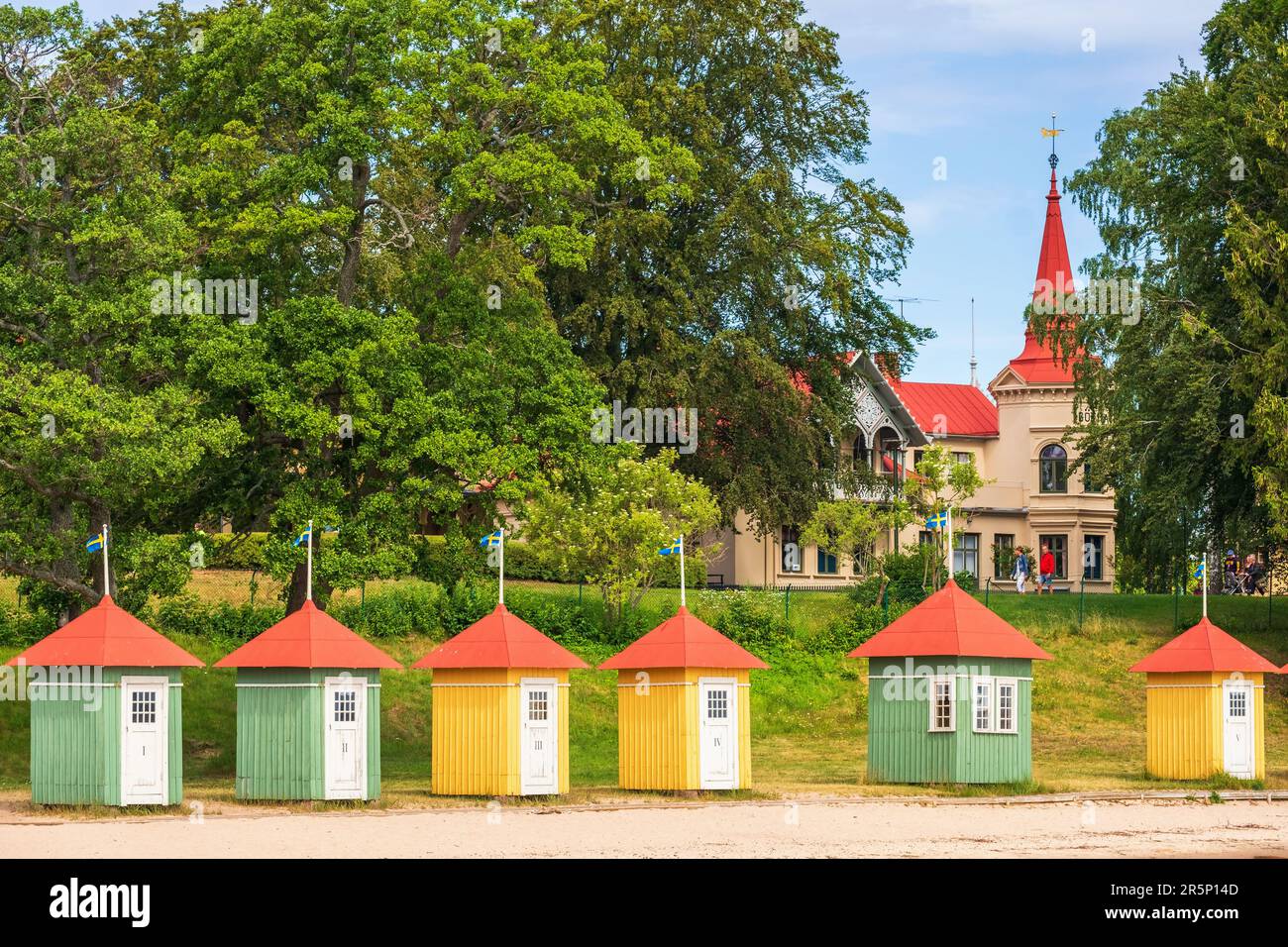 Idyllic beach huts at Hjo city in Sweden Stock Photo - Alamy