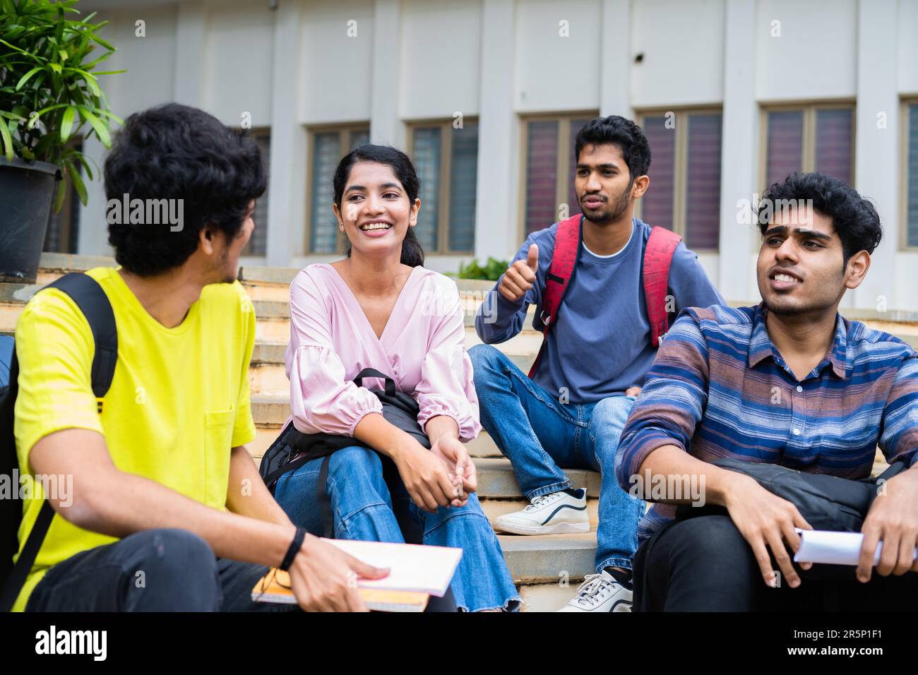 Enjoying students india hi-res stock photography and images - Alamy