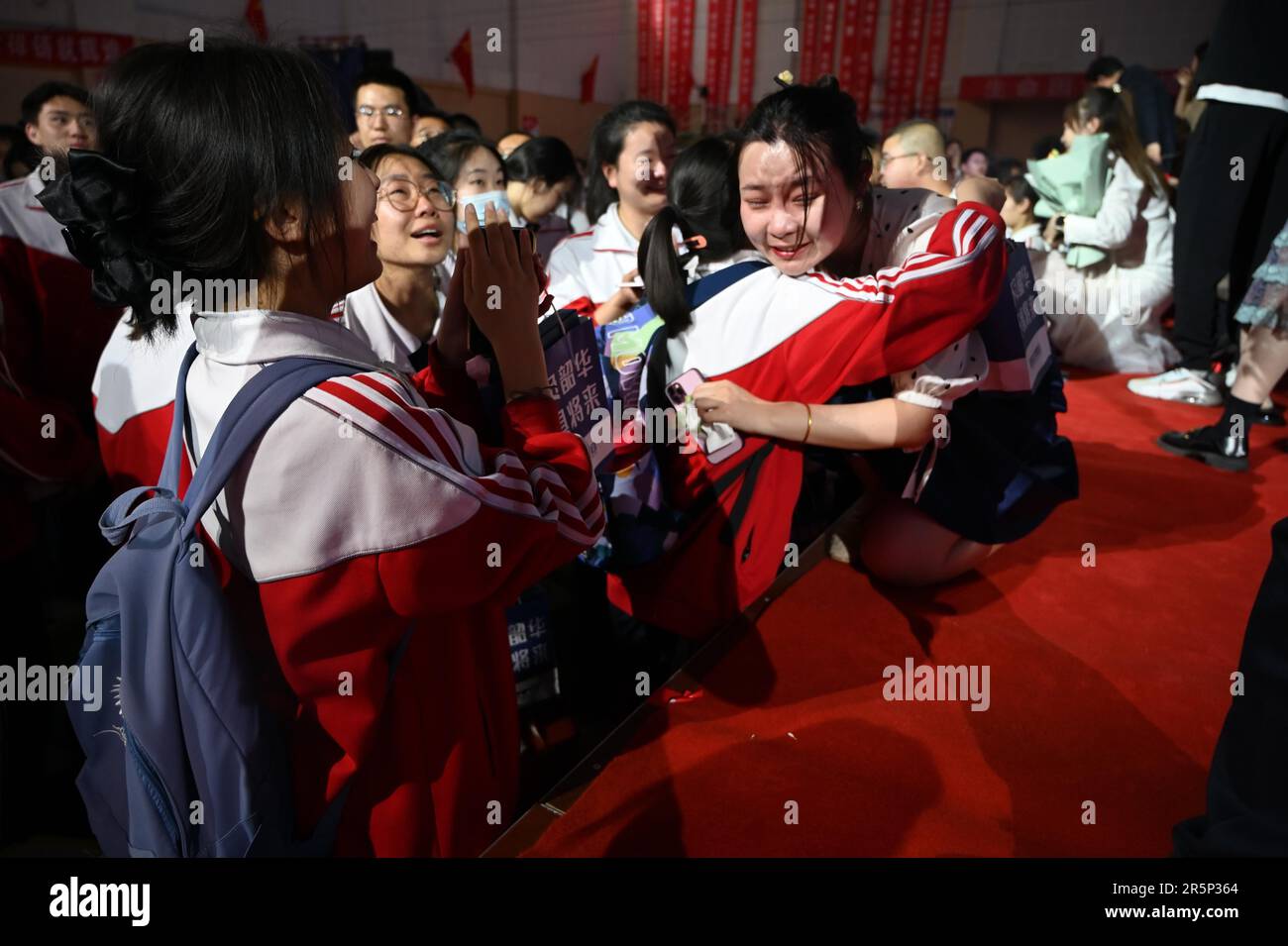 **CHINESE MAINLAND, HONG KONG, MACAU AND TAIWAN OUT** A graduation ...