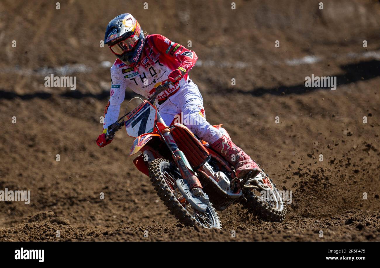 Aaron plessinger hi-res stock photography and images - Alamy
