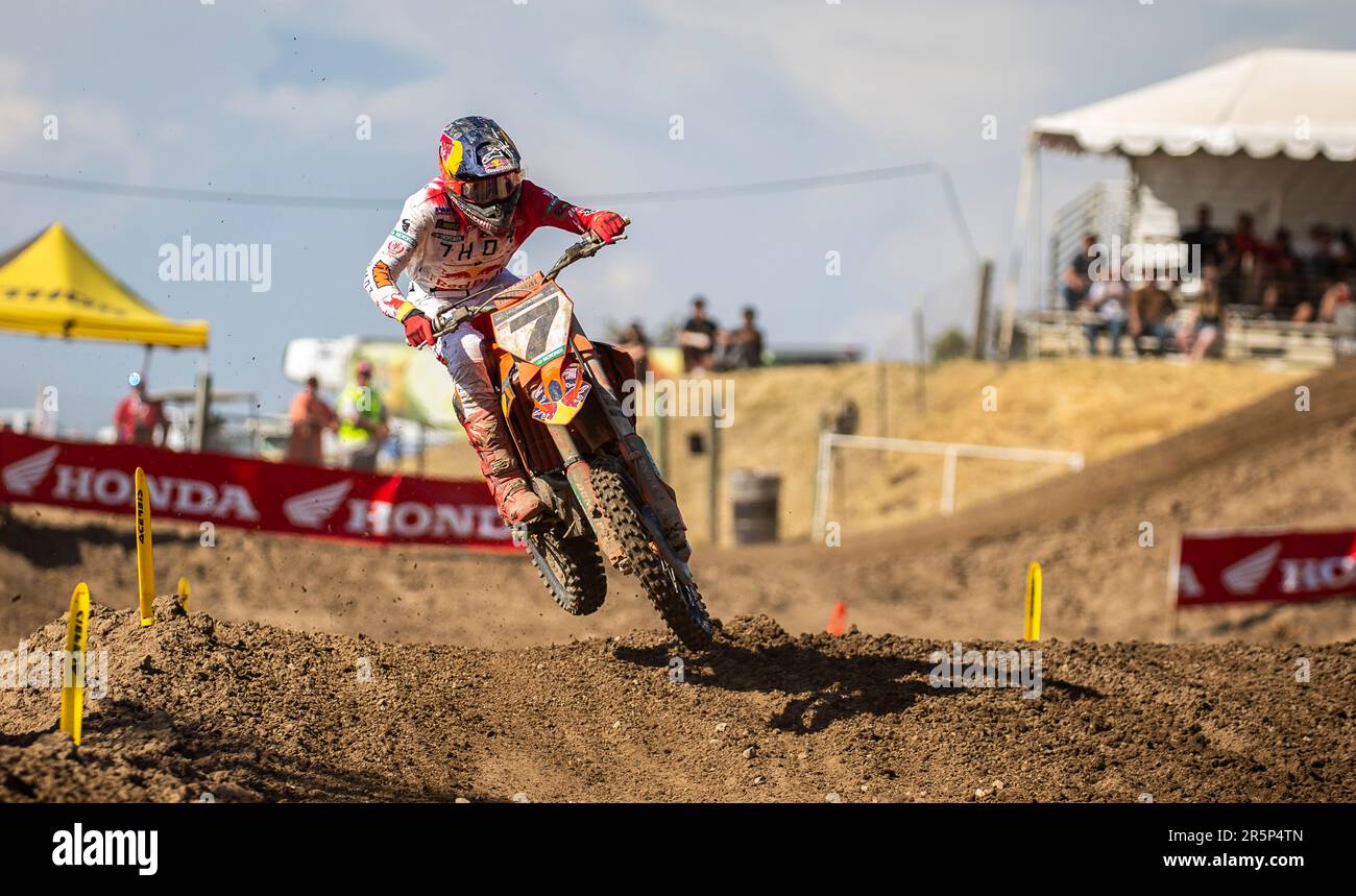 Aaron quicksilver hi-res stock photography and images - Alamy