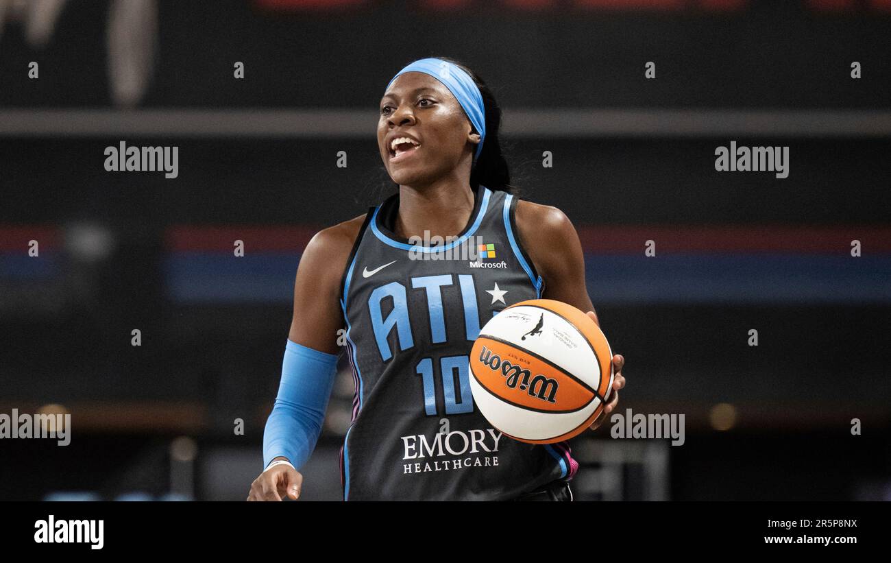 Atlanta Dream guard Rhyne Howard (10) during a WNBA basketball game ...