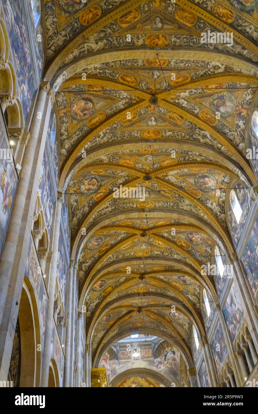 The ceiling of the Cathedral of Santa Maria Assunta, Duomo di Parma ...
