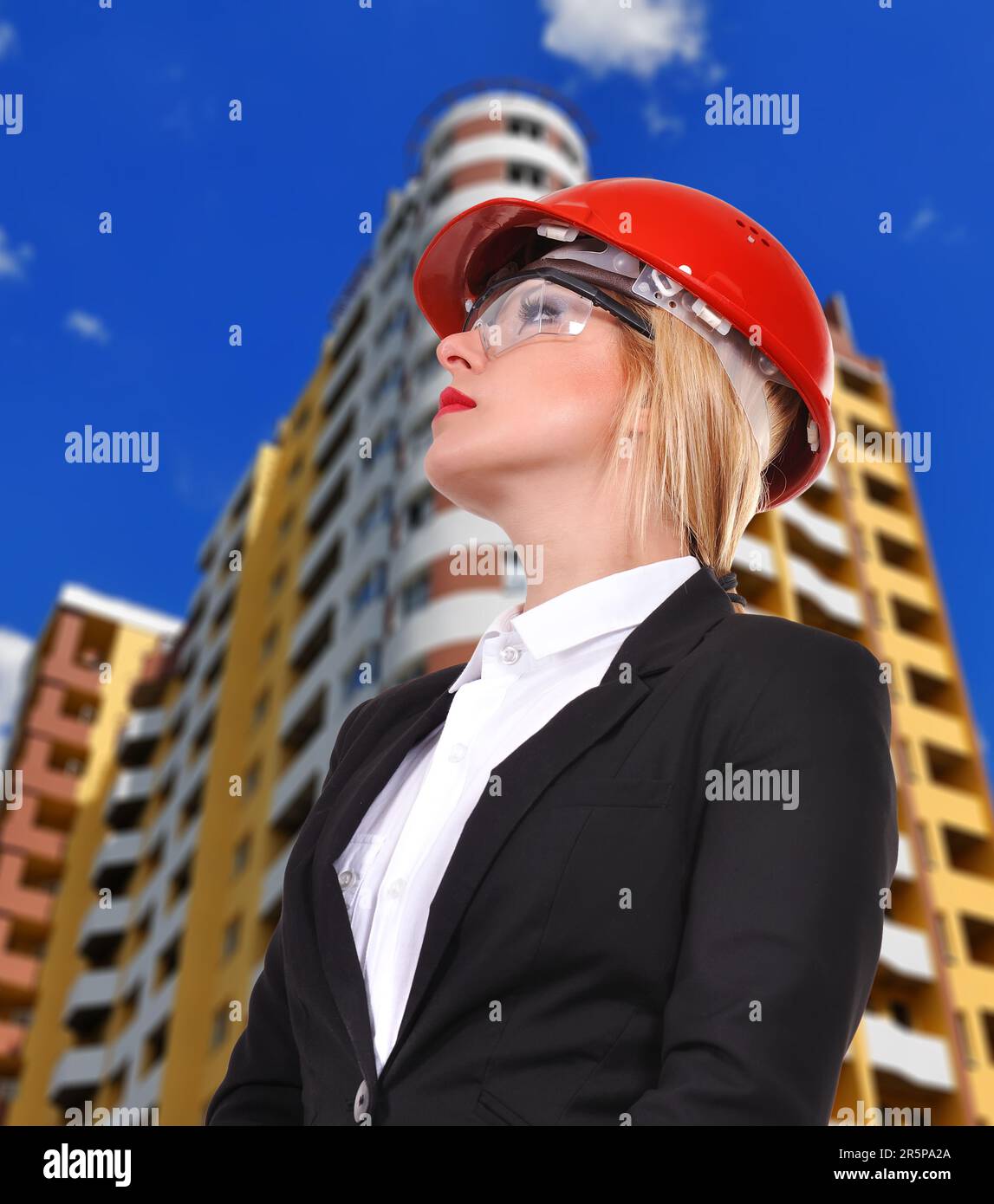 Engineer buildings hi-res stock photography and images - Alamy