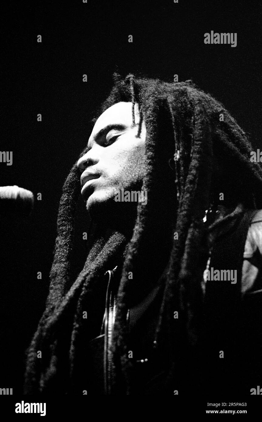 1996 concert Black and White Stock Photos & Images - Alamy