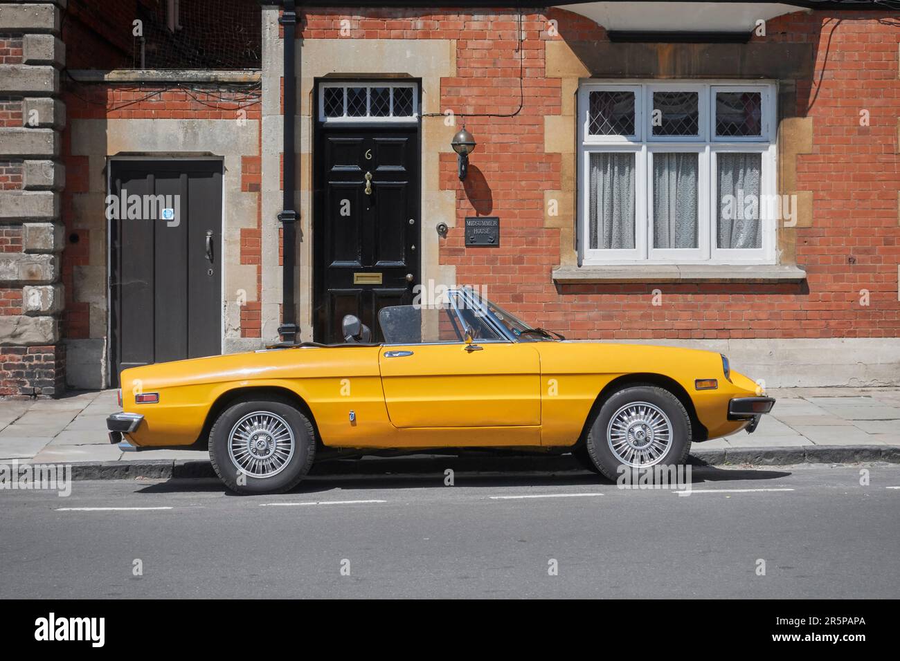 Alfa Romeo Spider series 3 coupe convertible 1981 Italian classic car ...
