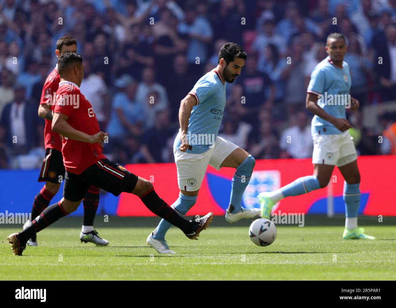 London, UK. 03rd June, 2023. Casemiro (MU) Ilkay Gundogan (MC) at the ...