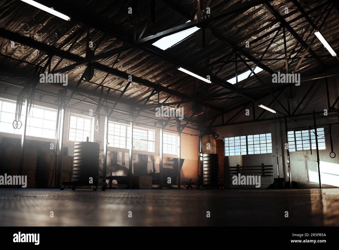 Open ground floor hall hi-res stock photography and images - Alamy