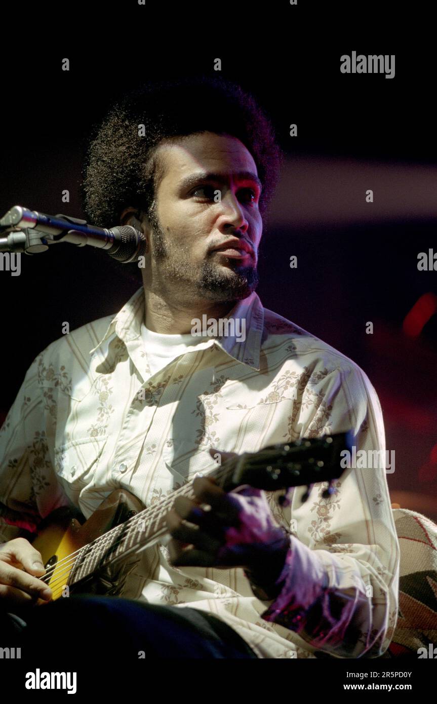 Ben harper photographs hi-res stock photography and images - Alamy