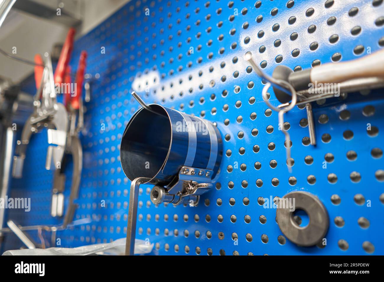 Tools of Car mechanic for a new piston for the engine, overhaul ...