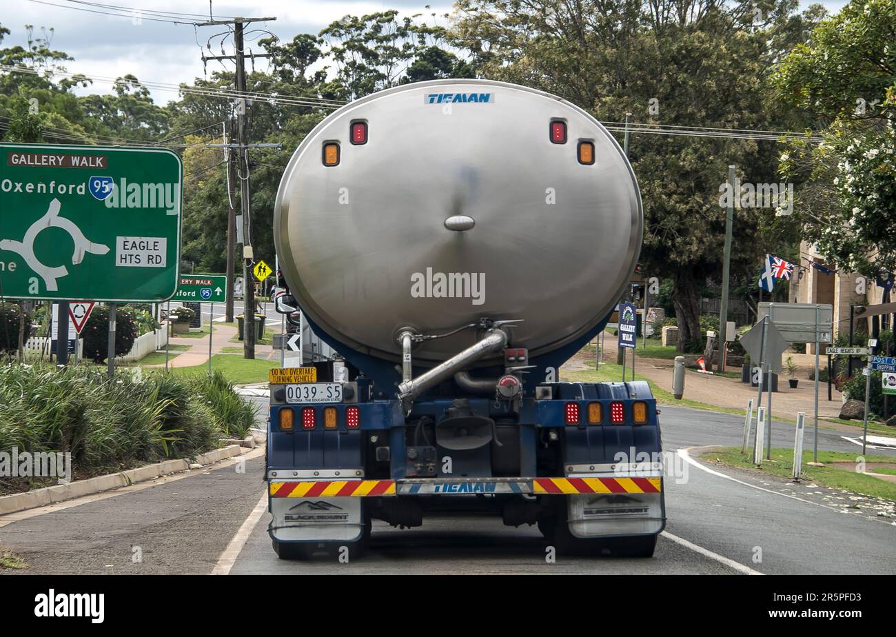 Back of 28000 litre tanker taking mined spring water off Tamborine ...