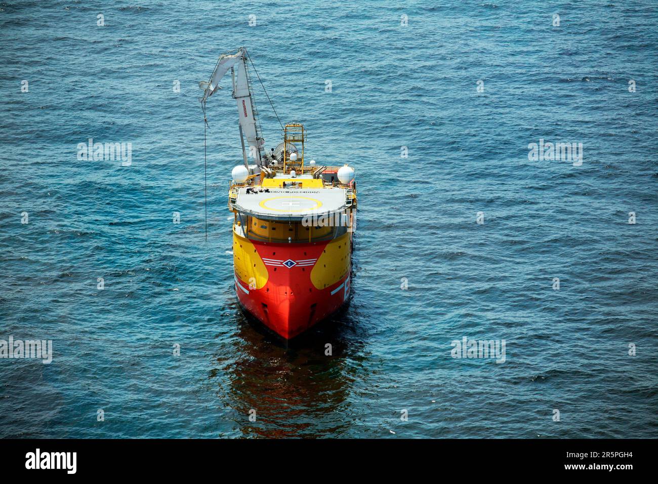 Aerial view of the ships surrounded by oily water in the Gulf of Mexico ...