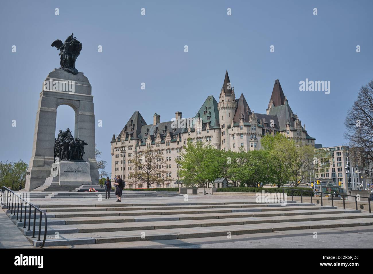 National War Memorial, Ottawa, Ontario, Canada Stock Photo - Alamy