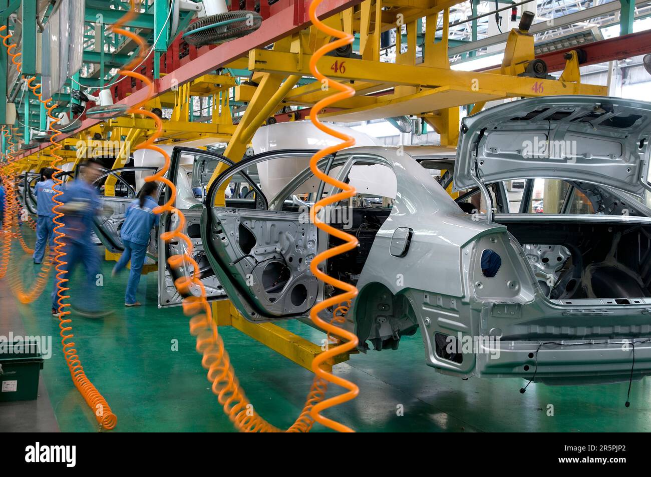 Auto factory china hi-res stock photography and images - Alamy