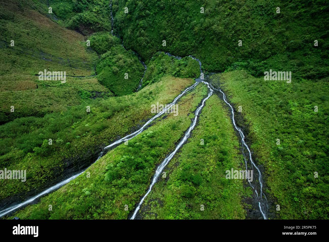 Waterfall at kauai hi-res stock photography and images - Alamy