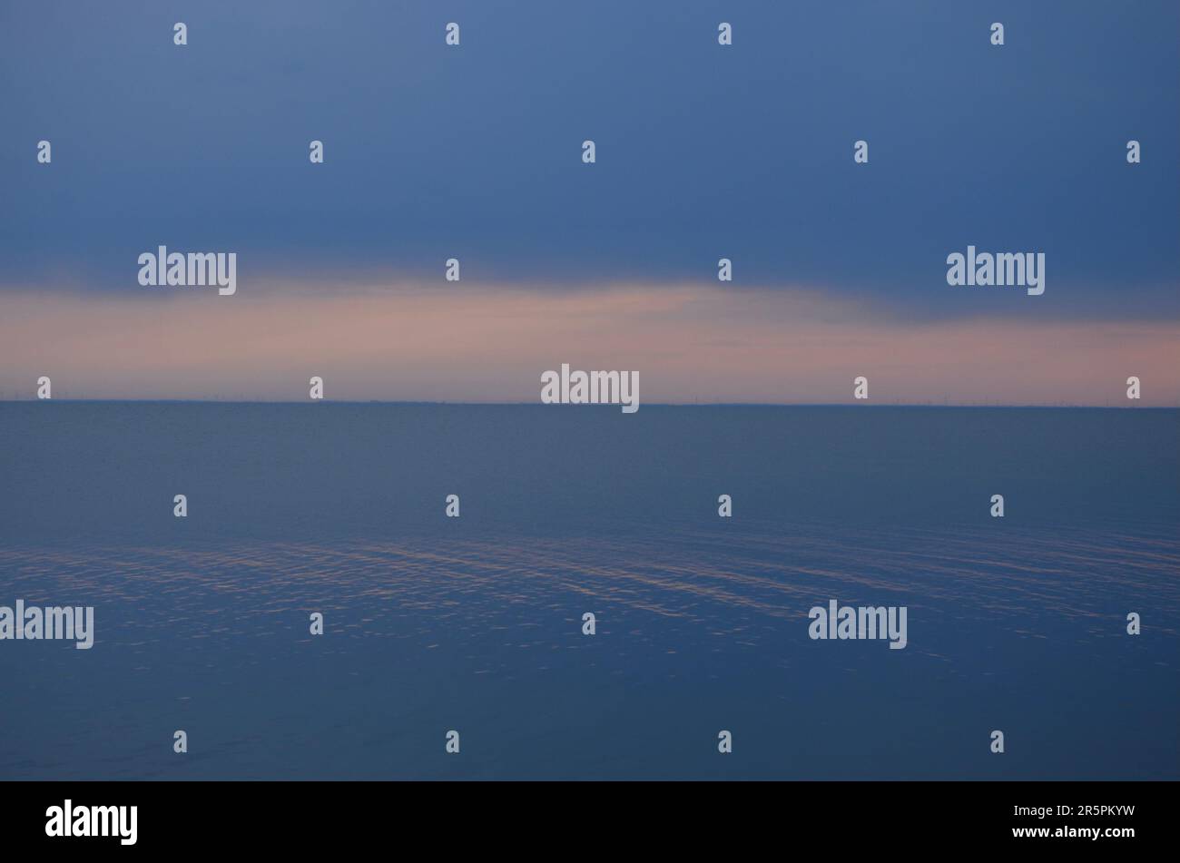 Dusk and beautiful scenery hi-res stock photography and images - Alamy