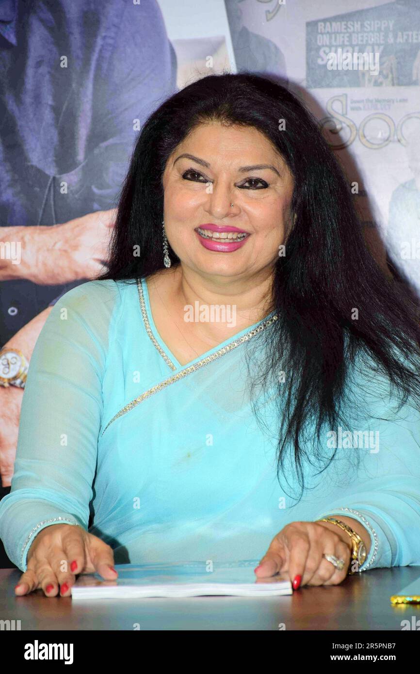 Kiran Juneja, Indian actress, Society magazine promotion, Mumbai, India ...