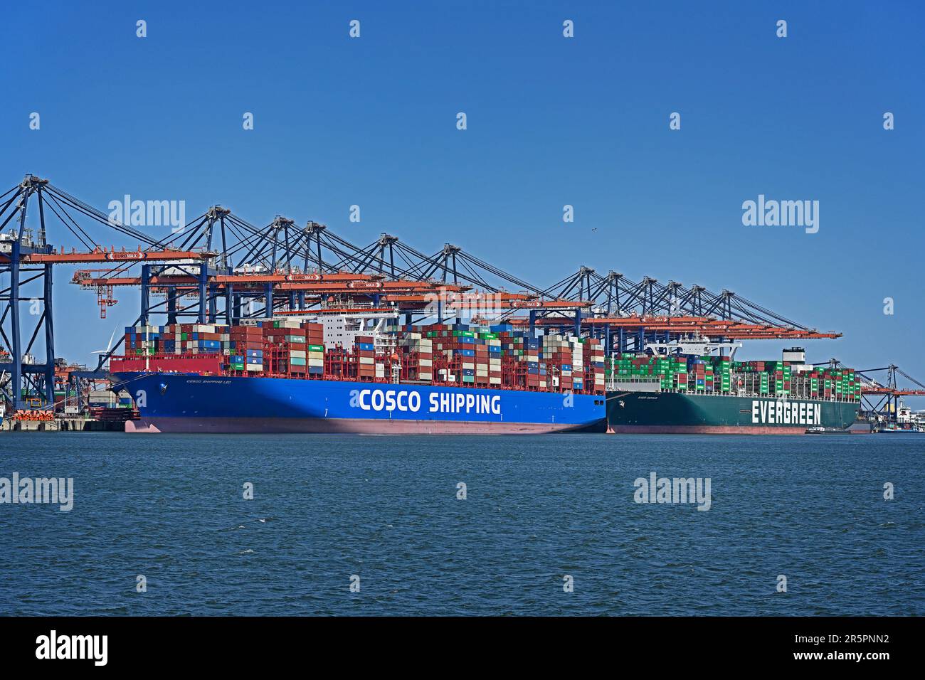 port of rotterdam (maasvlakte), netherlands - 2023-06-03: chinese ...