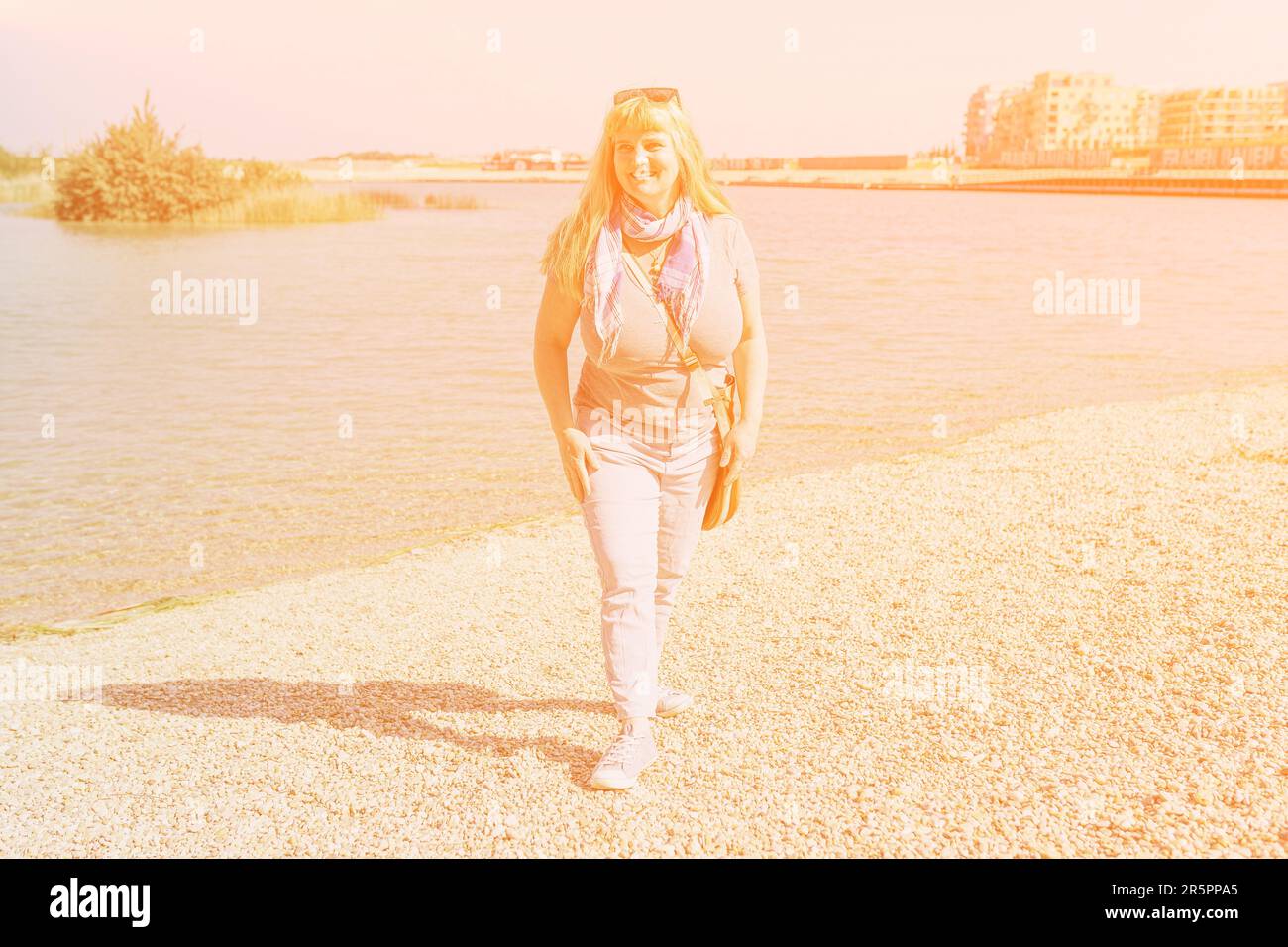 Plus size pretty woman forms hi-res stock photography and images - Alamy