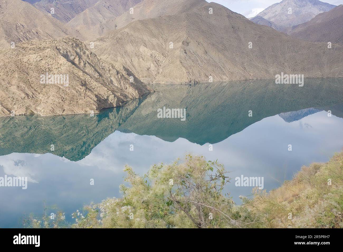 Reflections on the Naryn river Stock Photo - Alamy