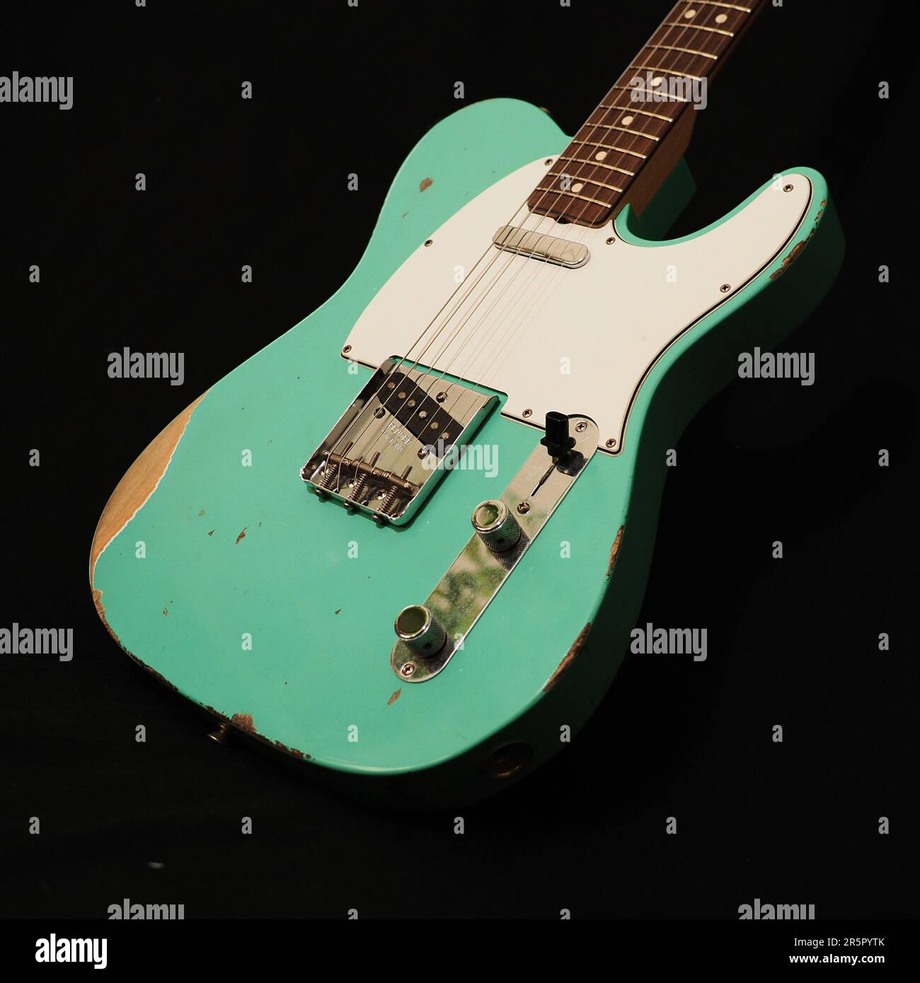 Fender Custom Shop 63 Telecaster Relic Stock Photo - Alamy