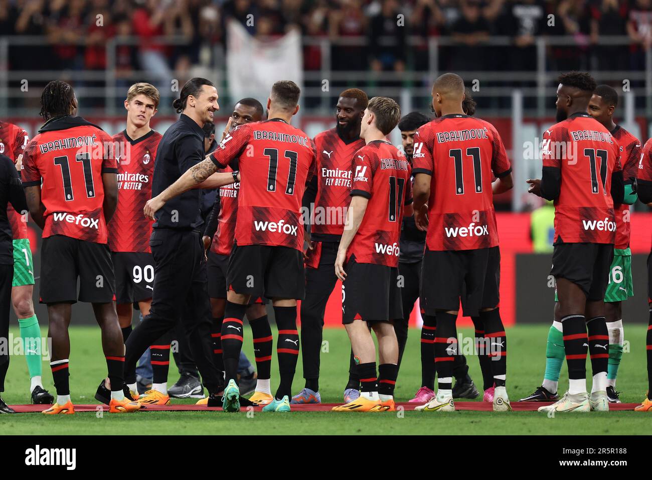 2023 goodbye hi-res stock photography and images - Alamy