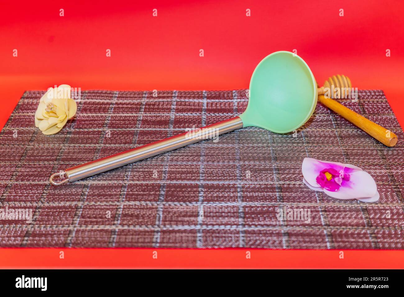 The Green Vegetable Spoon is a vibrant and versatile utensil designed ...