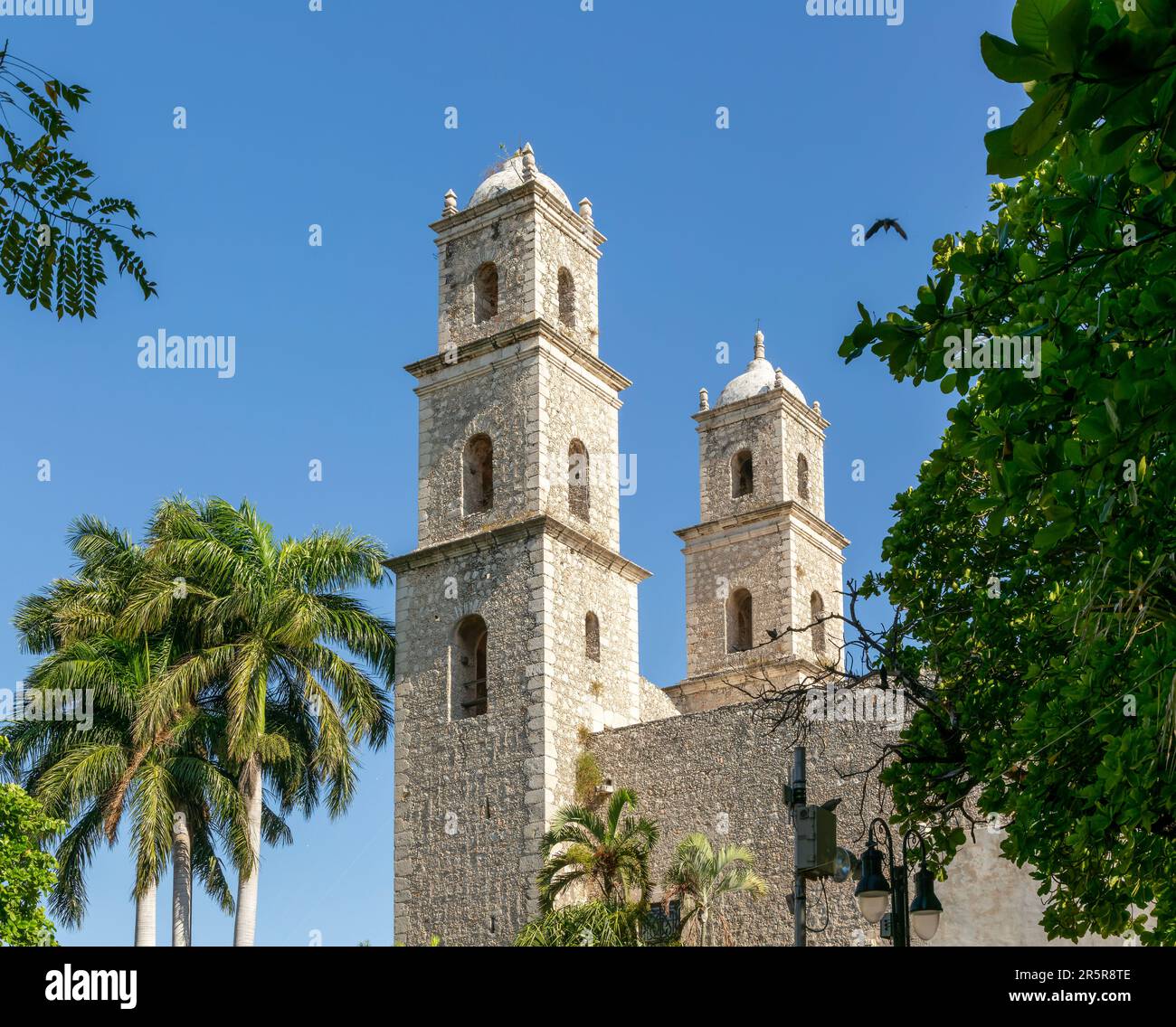 Towers of church of Iglesia de Jesus, Parque Hidalgo, Merida, Yucatan ...