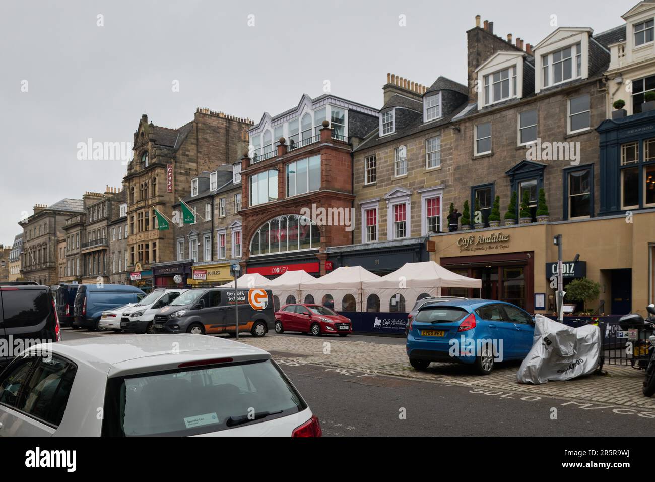 Edinburgh Scotland, UK 05 June 2023. General views of George Street ...
