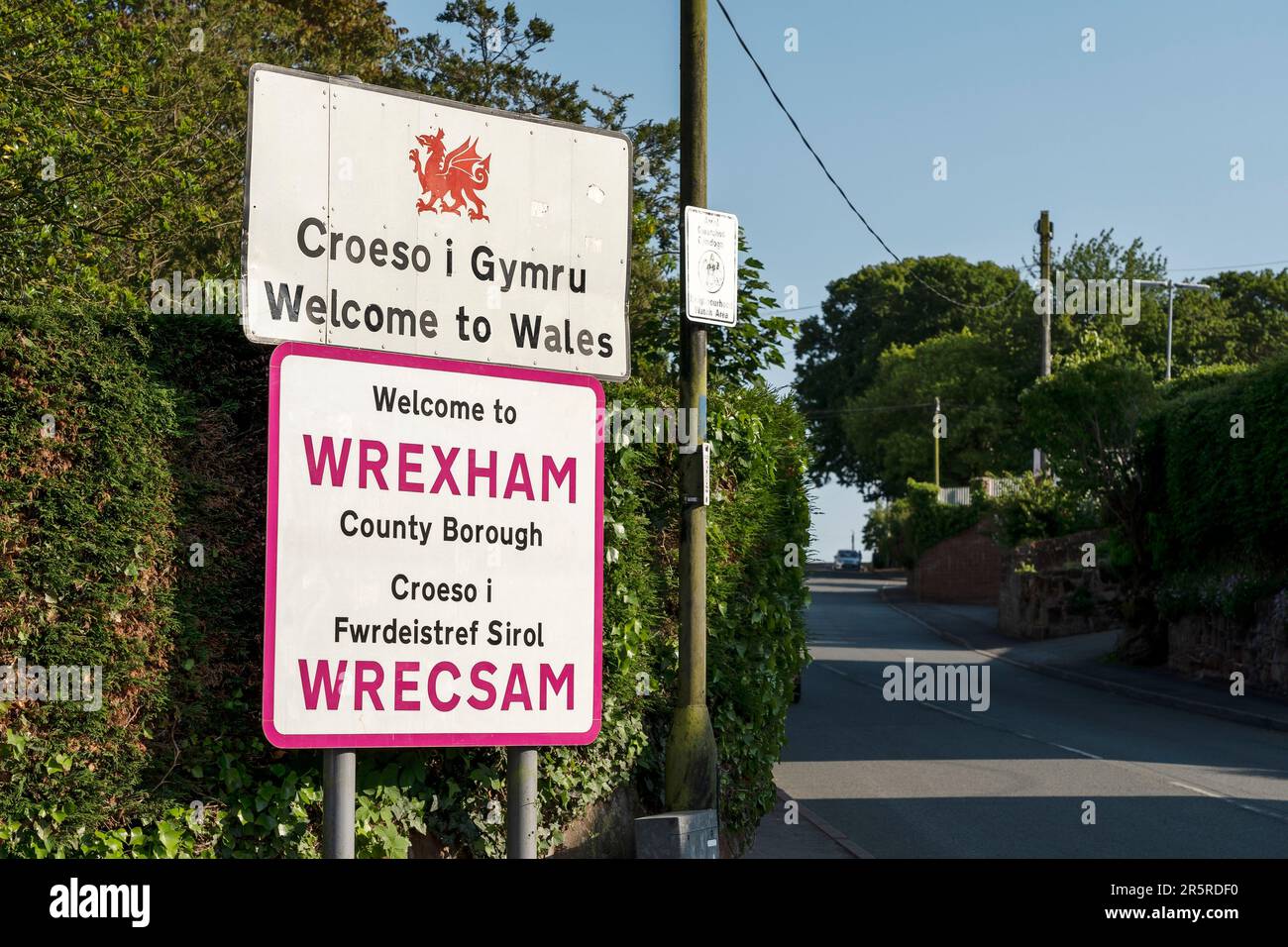 Welcome to wales hi-res stock photography and images - Alamy