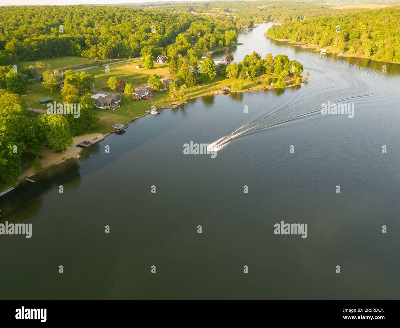 Lake Stoneycreek in Friedens, PA in summer 2023 Stock Photo - Alamy