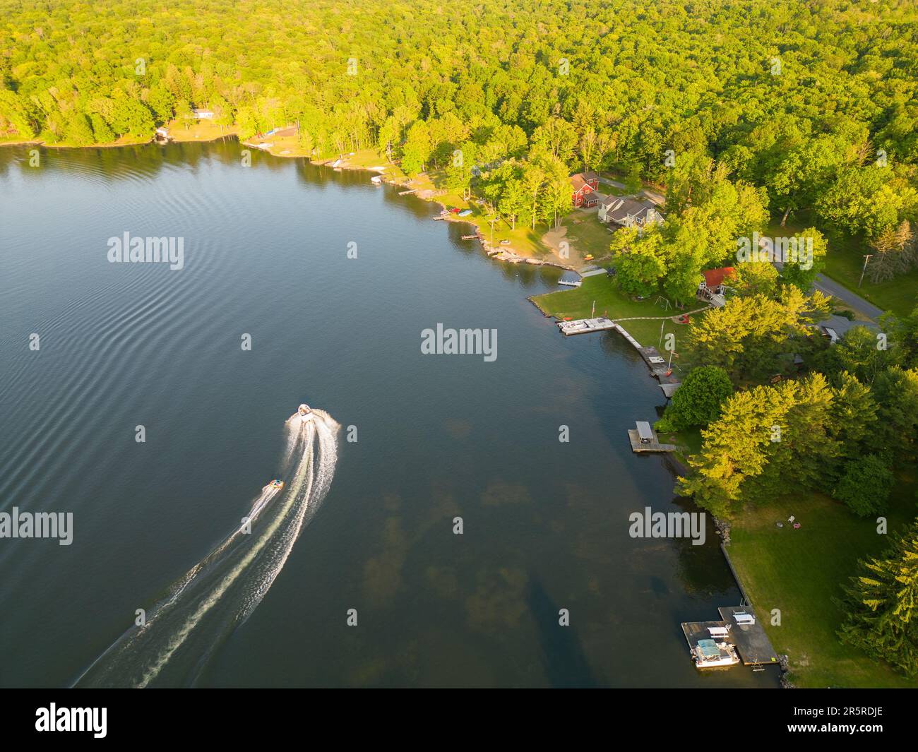 Lake Stoneycreek in Friedens, PA in summer 2023 Stock Photo - Alamy