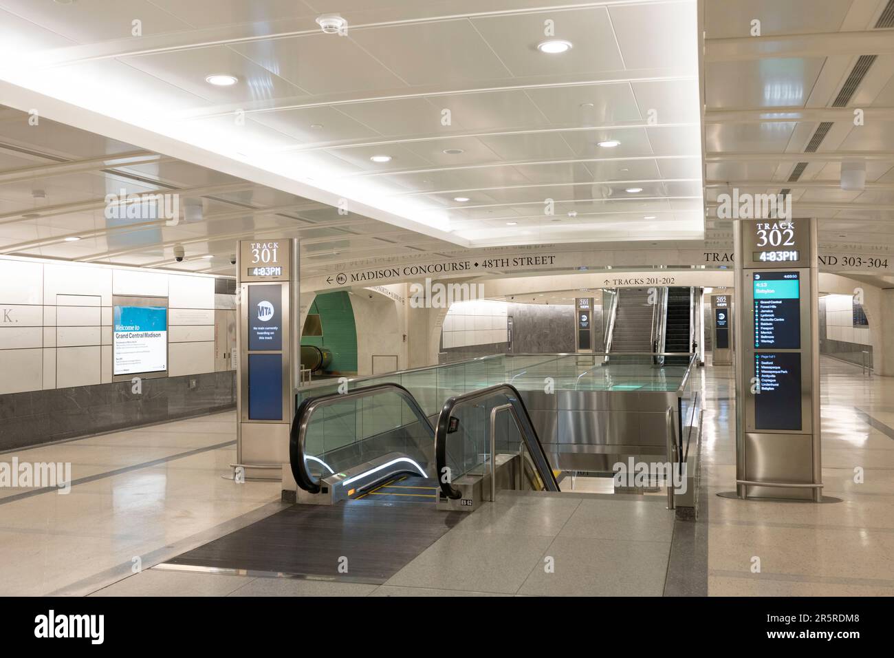 June 4, 2023, New York, New York, United States: The mezzanine level at ...