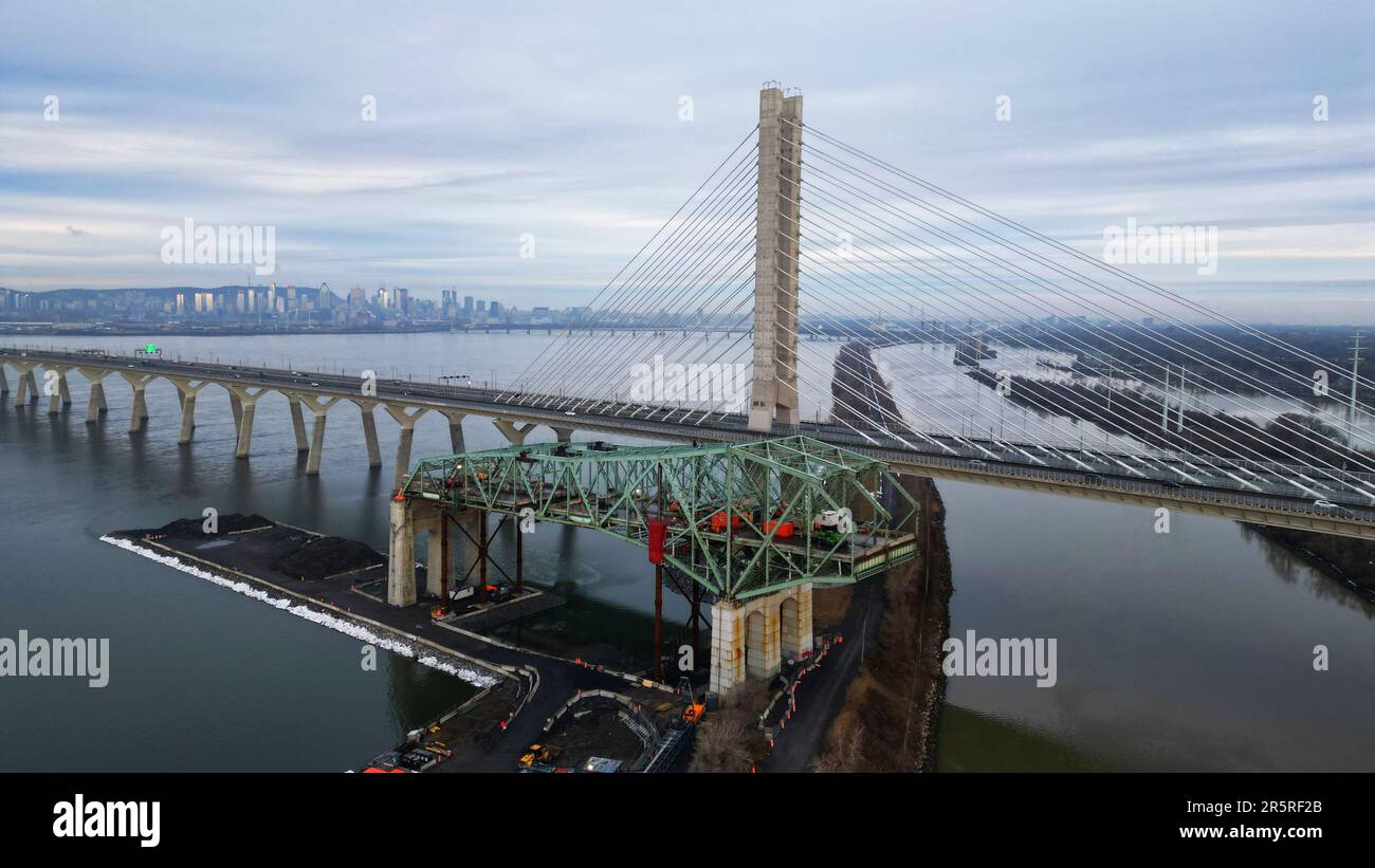 The Champlain Bridge is a bridge in Montreal, Canada Stock Photo - Alamy