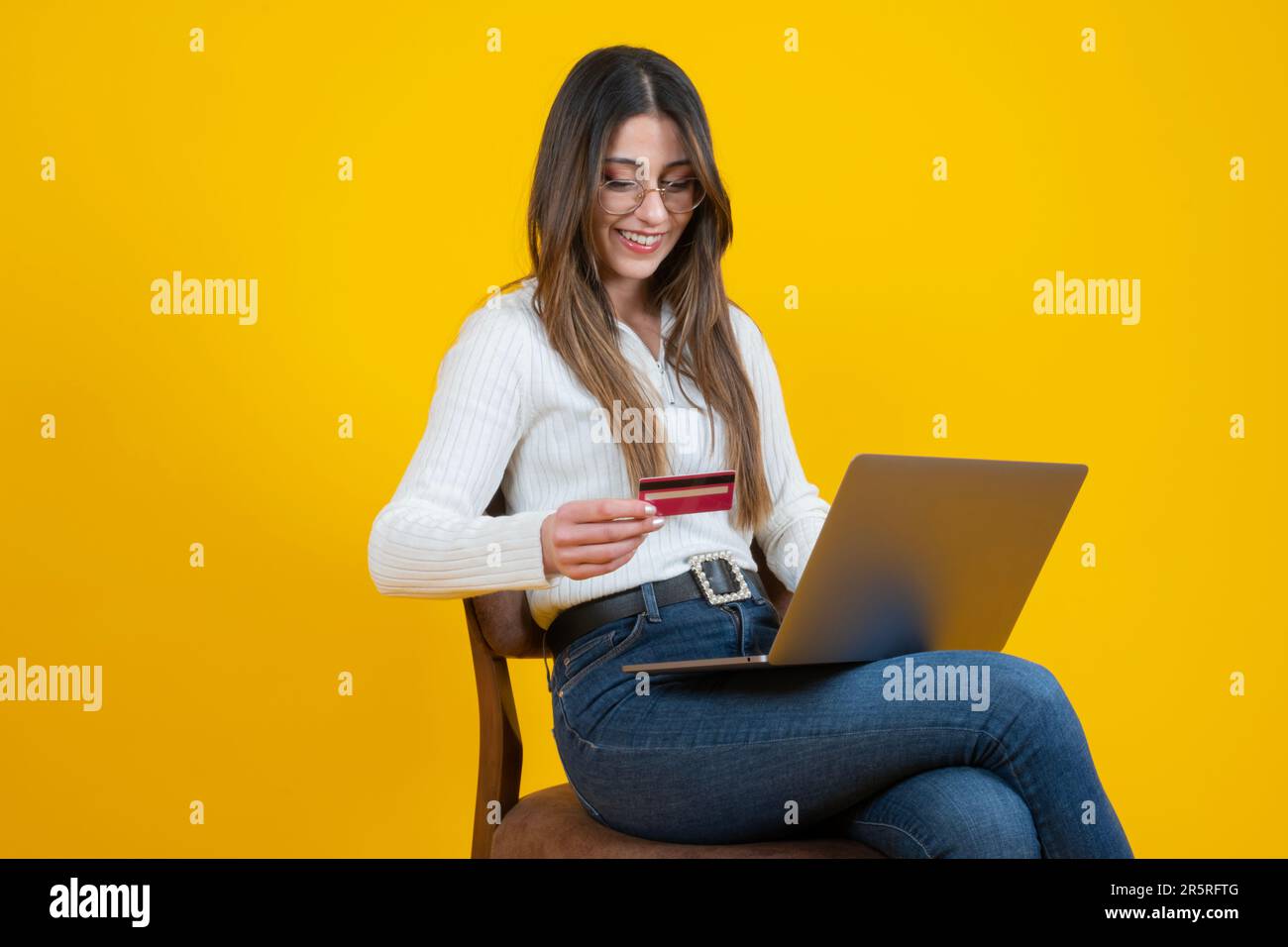 Girl banking hi-res stock photography and images - Alamy