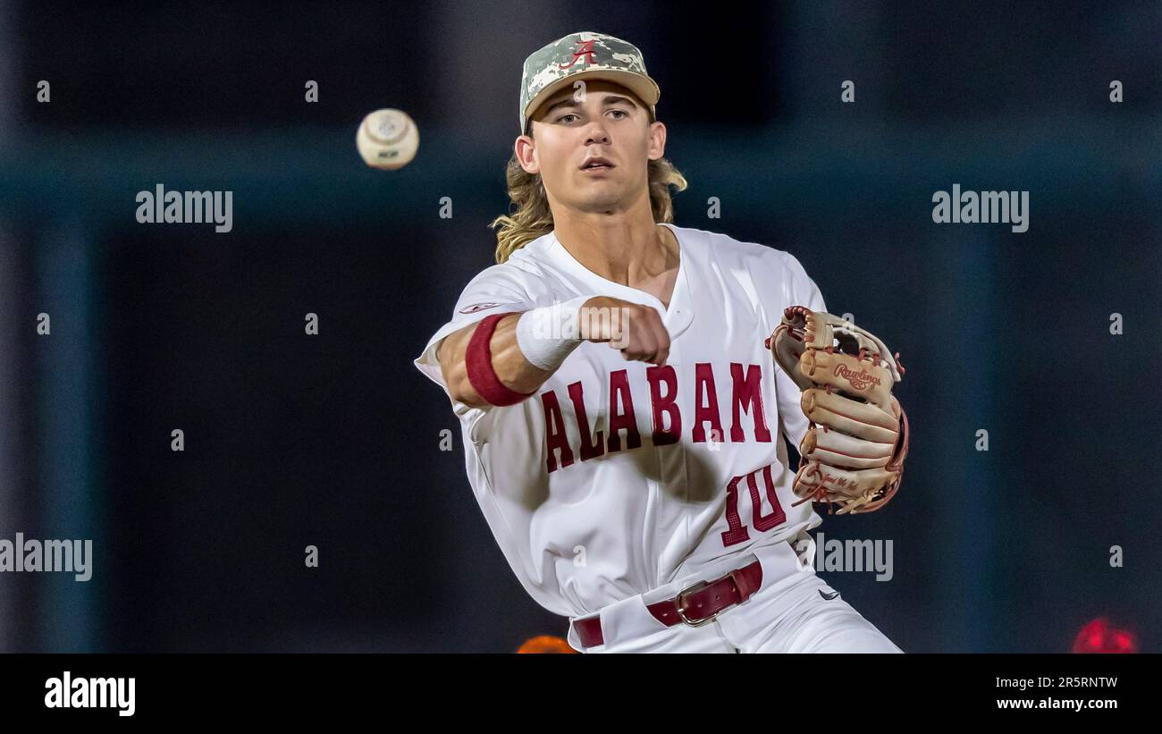 Alabama infielder Jim Jarvis (10) during an NCAA baseball game on ...