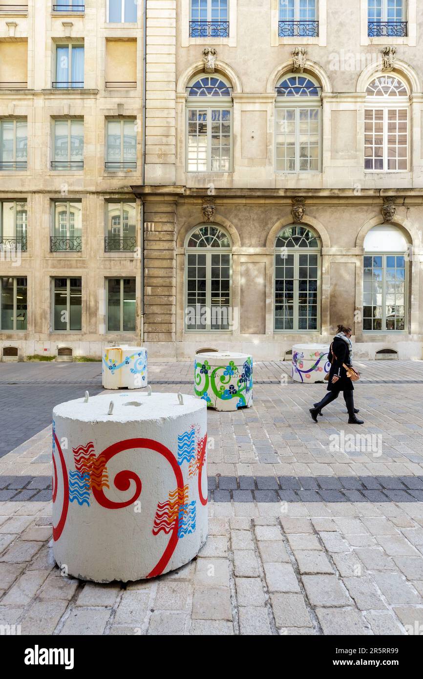 France, Meurthe et Moselle, Nancy, street art and facade of the Grand ...
