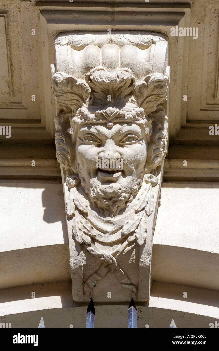 Mascarons facade hi-res stock photography and images - Alamy