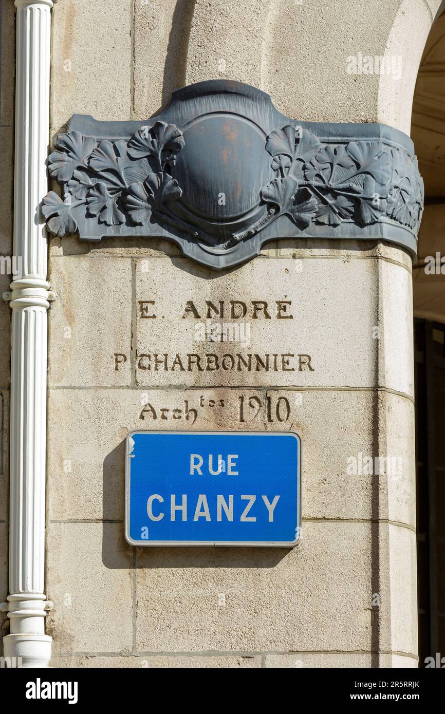 France, Meurthe et Moselle, Nancy, detail of the facade of former ...