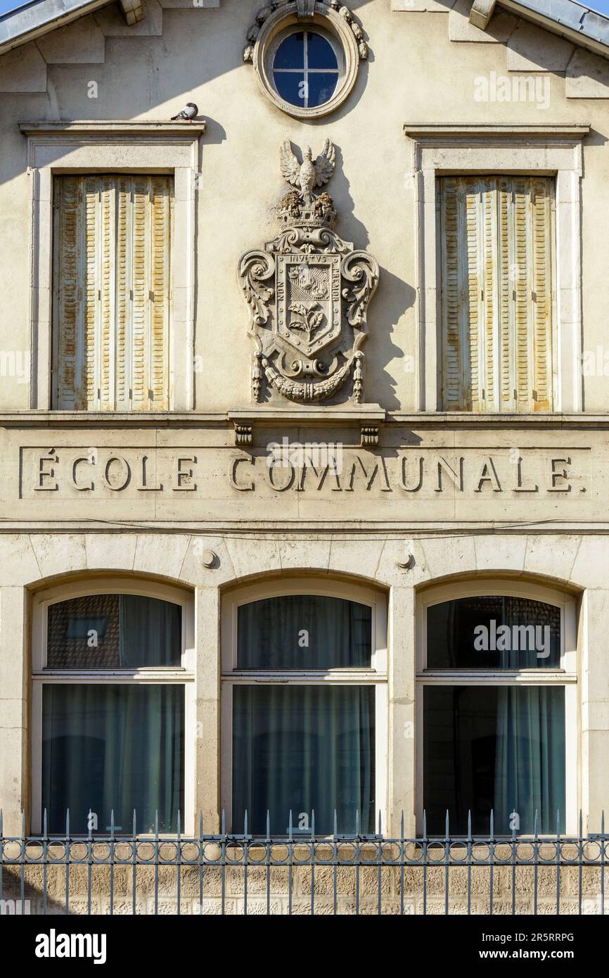 France, Meurthe et Moselle, Nancy, facade of a primary school with the ...
