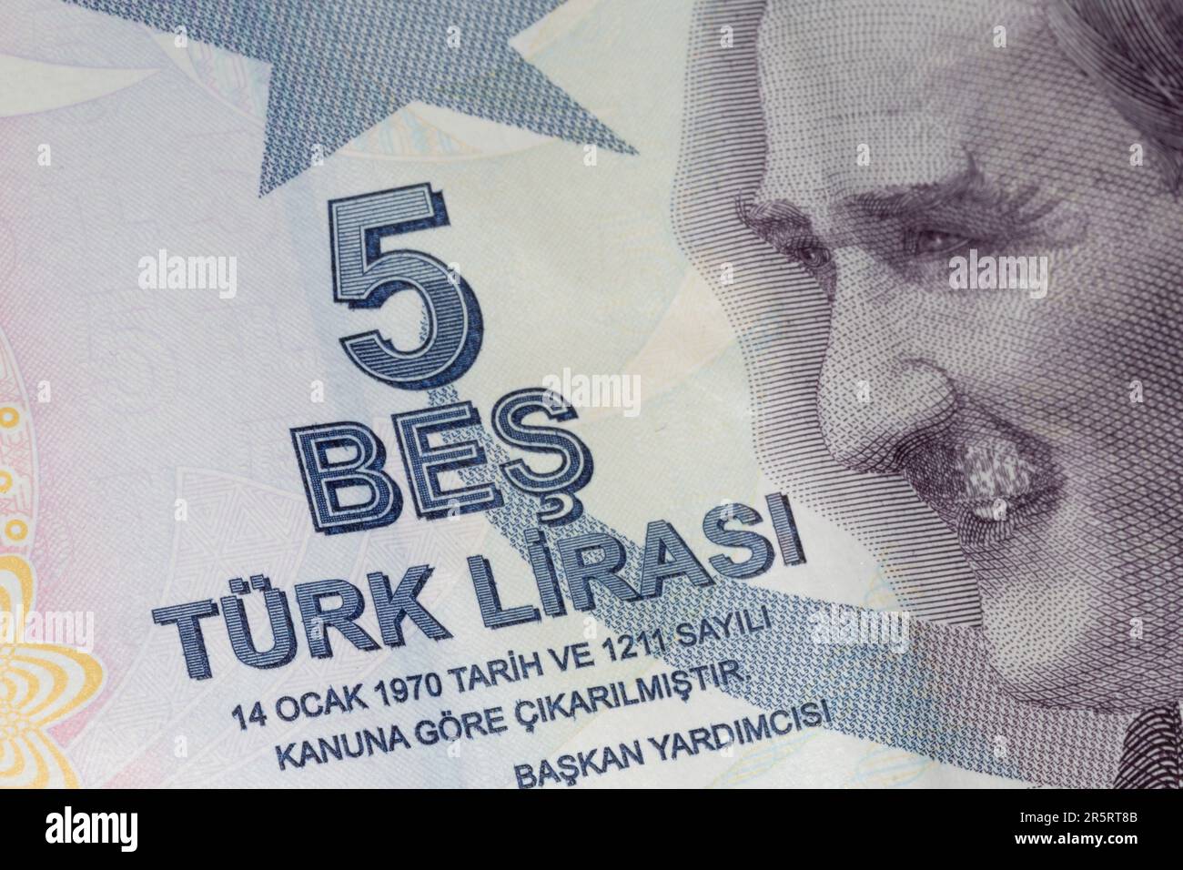 5 turkish liras hi-res stock photography and images - Alamy