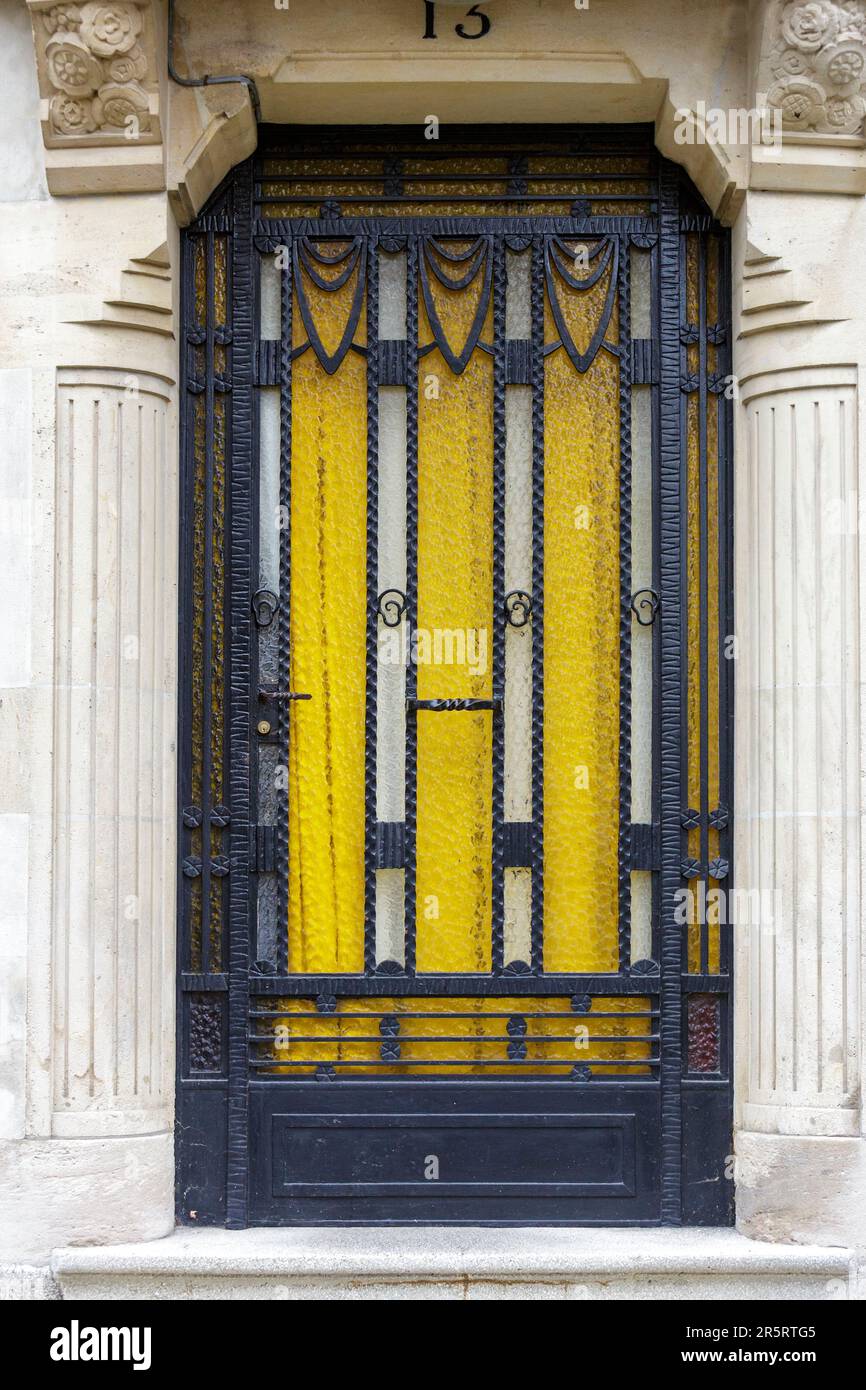 France, Meurthe et Moselle, Nancy, detail of the doorway of a mansion ...