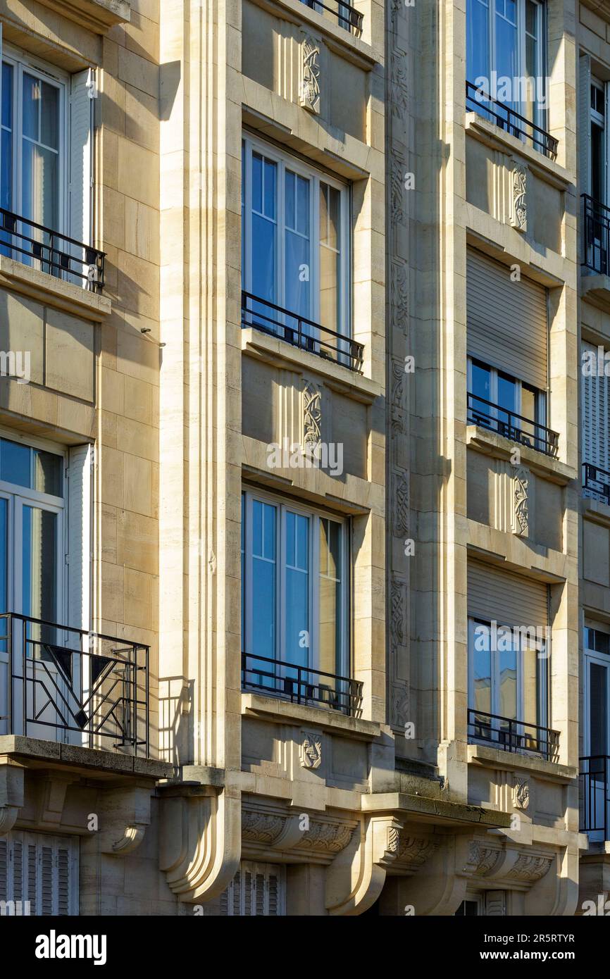 France, Meurthe et Moselle, Nancy, facade of an apartment building in ...