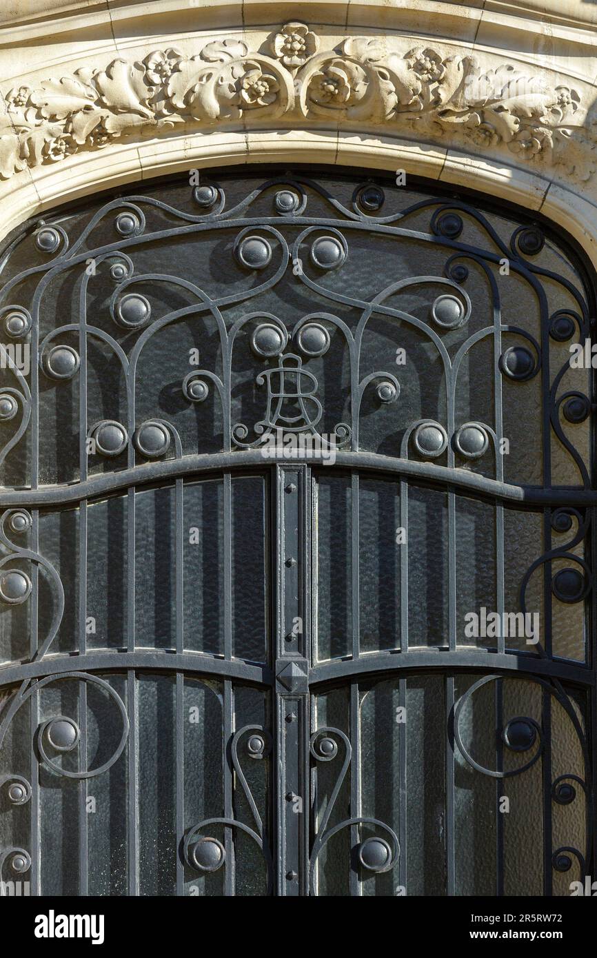 France, Meurthe et Moselle, Nancy, doorway in Art Nouveau style of the ...