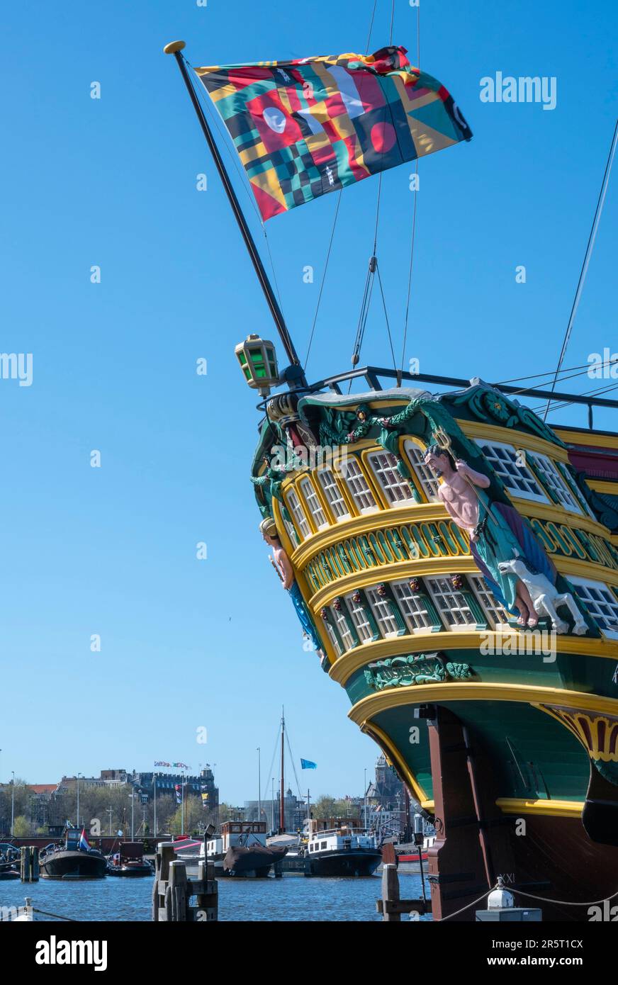 Het scheepvaart hi-res stock photography and images - Alamy