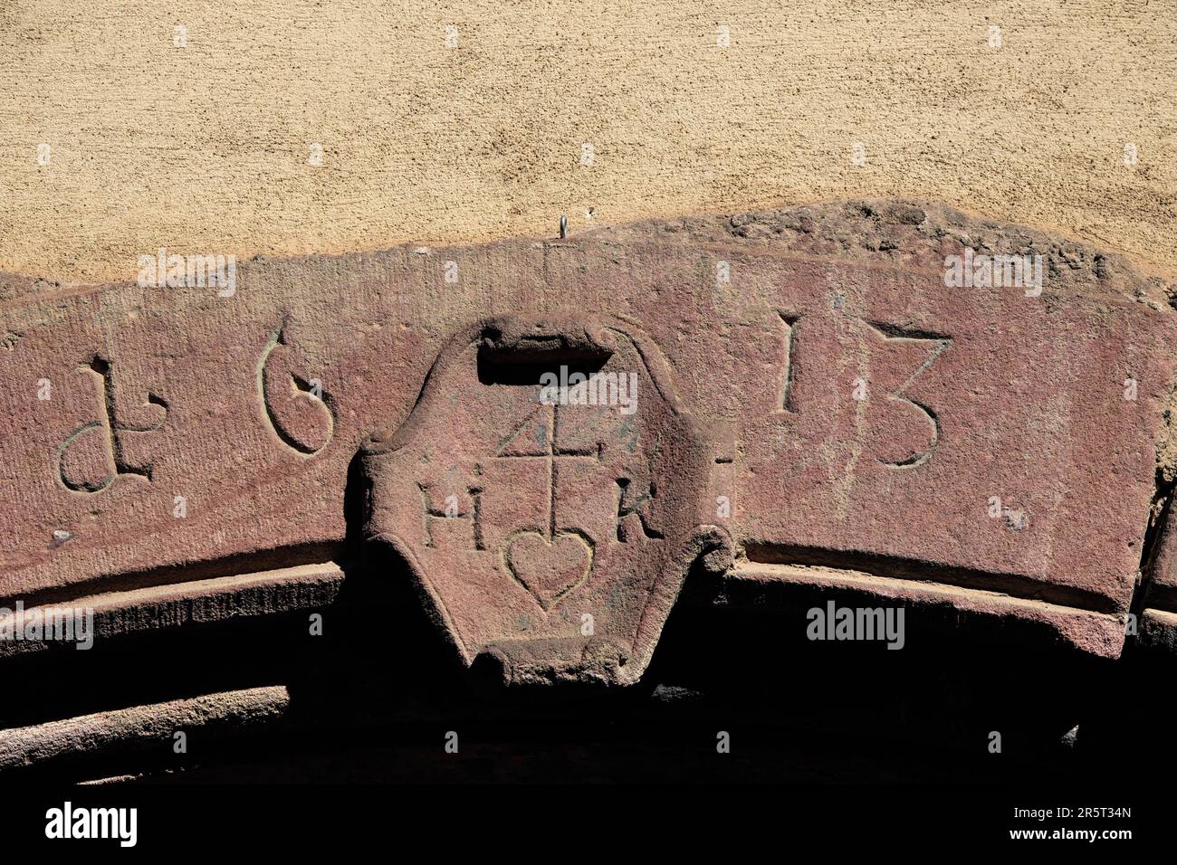 France, Haut Rhin, Gueberschwihr, street, farm gate, lintel key dated ...