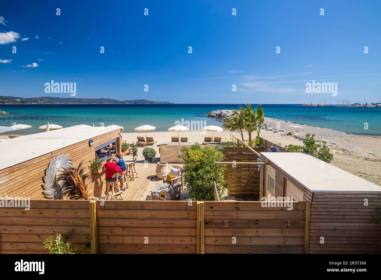 Restaurant Autour Du Var Plage – Restaurants Bord De Mer Var – BLKXFS
